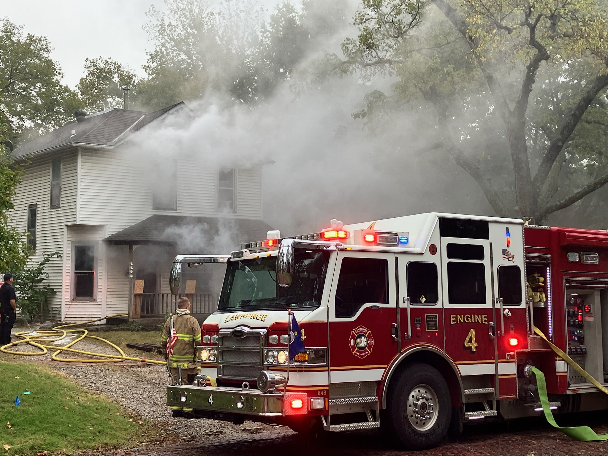 Firefighters train at house set for demolition | News, Sports, Jobs ...